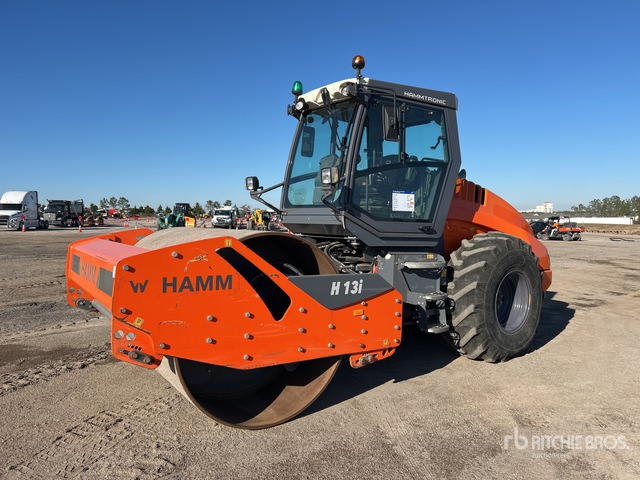 2021 Hamm H13I Smooth Drum Compactor | Ritchie Bros. Auctioneers