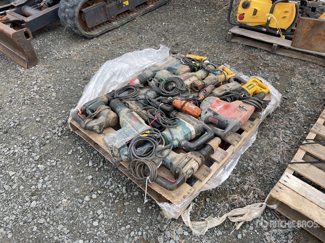 Quantity of Hand Tools | Ritchie Bros. Auctioneers