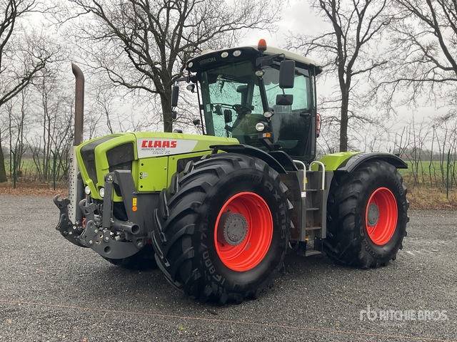 2012 Claas Xerion 3800 TracVC 4WD Tractor | Ritchie Bros. Auctioneers