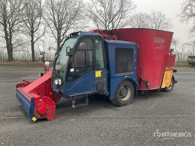 2014 Siloking Selfline 15 Self Propelled Feed Mixer (Inoperable ...