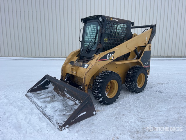 2003 Cat 252 Two-Speed Skid Steer Loader | Ritchie Bros. Auctioneers