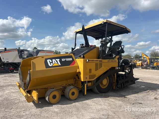 2017 Cat AP1000F Wheel Asphalt Paver | Ritchie Bros. Auctioneers
