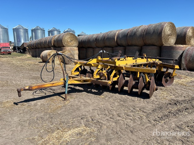 Rome TAW2028 10 ft Offset Breaking Disc | Ritchie Bros. Auctioneers