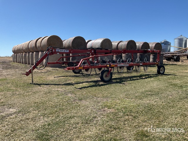 2017 Jiffy 914 14 Wheel Hay Rake | Ritchie Bros. Auctioneers