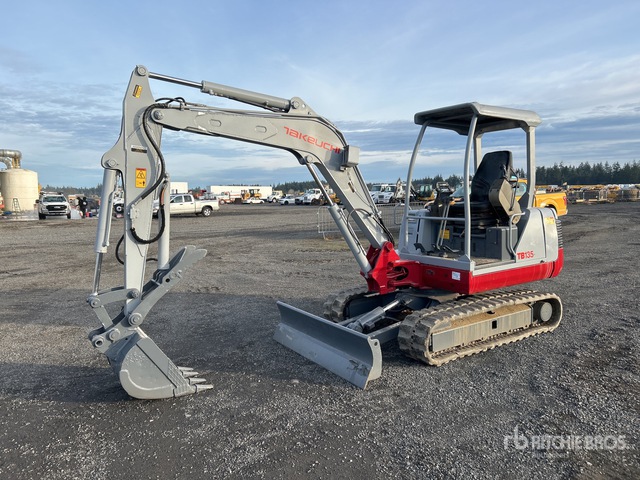 2004 Takeuchi TB135 Mini Excavator | Ritchie Bros. Auctioneers