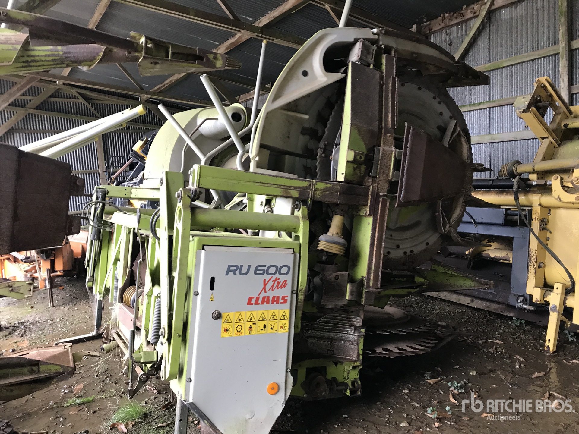 2005 Claas RU 600 Contour 8 Row 6000 mm Tete Ensileuse 6 Rangs Tête de ...
