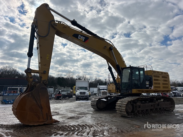 2015 Cat 374F L Tracked Excavator | Ritchie Bros. Auctioneers
