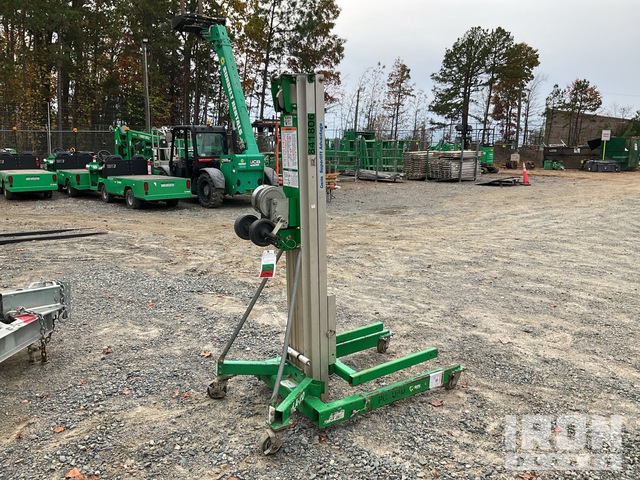 2016 Genie SLA-10 Material Hoist in Charlotte, North Carolina, United ...