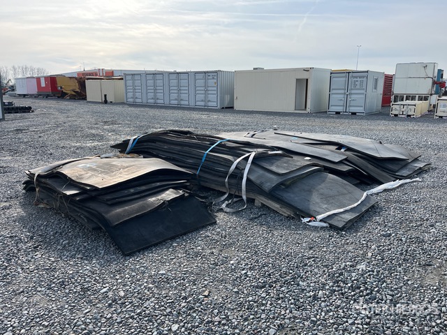 Quantity of (4) Pallets of rubber pads | Ritchie Bros. Auctioneers