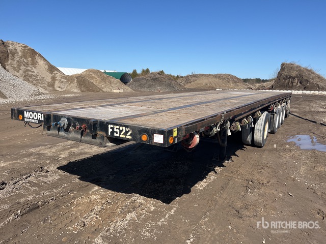 2006 Thruway 48 ft 5/Axle Flatbed Trailer | Ritchie Bros. Auctioneers