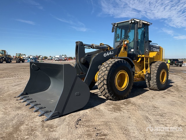2006 John Deere 644J Wheel Loader | Ritchie Bros. Auctioneers