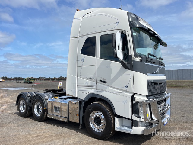 2014 Volvo FH13 Globetrotter 6x4 T/A Sleeper Truck Tractor | Ritchie ...