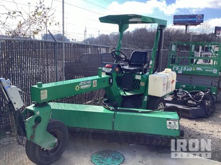 2017 Lay-Mor SM300 Self-Propelled Broom in Birmingham, Alabama, United ...