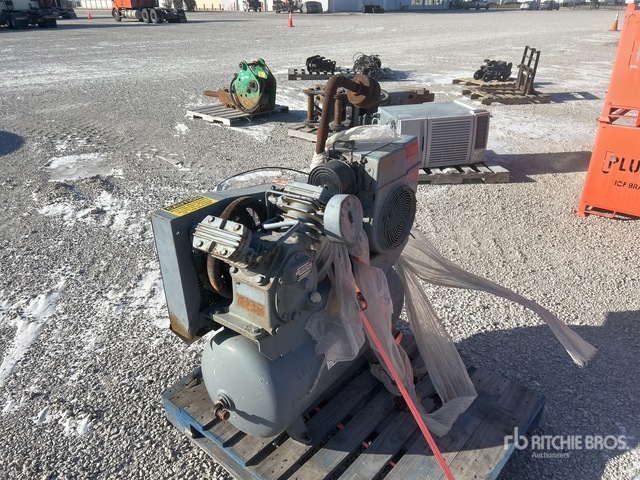 Skid-Mounted Air Compressor (Inoperable) | Ritchie Bros. Auctioneers