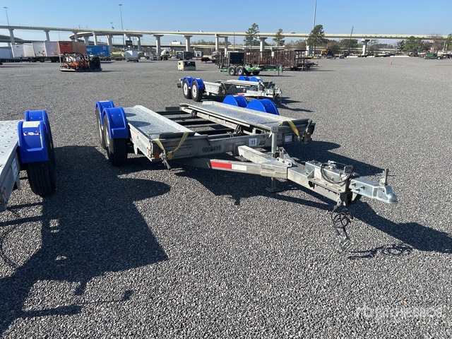 2017 Demco T/A 1 Car Open Car Carrier Trailer | Ritchie Bros. Auctioneers