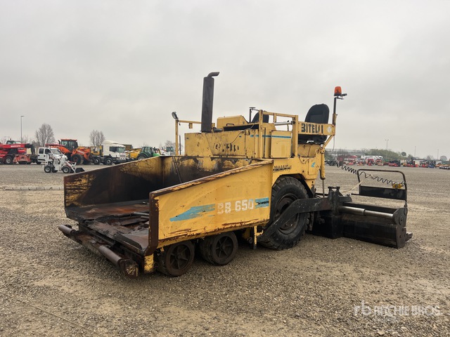 Bitelli BB650 Asphalt Paver | Ritchie Bros. Auctioneers