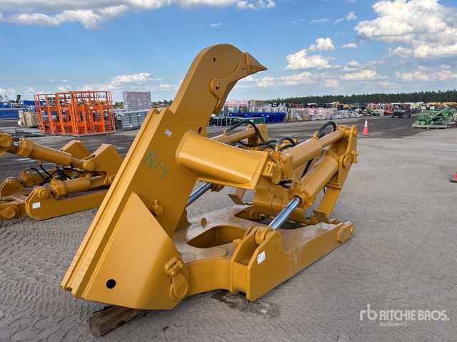Cat Ripper per apripista cingolato - Fits Cat D9R/T | Ritchie Bros ...