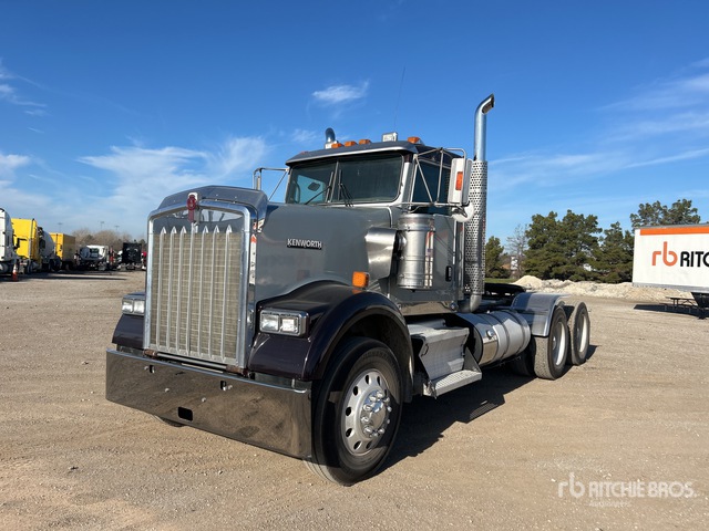 2015 Kenworth W900 6x4 T/A Day Cab Truck Tractor | Ritchie Bros. Auctioneers
