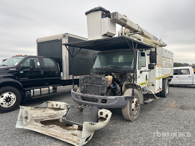 Terex Hi-Ranger XT-55 55 ft on 2008 International 4300SBA 4x2 Forestry Bucket Truck (Inoperable ...