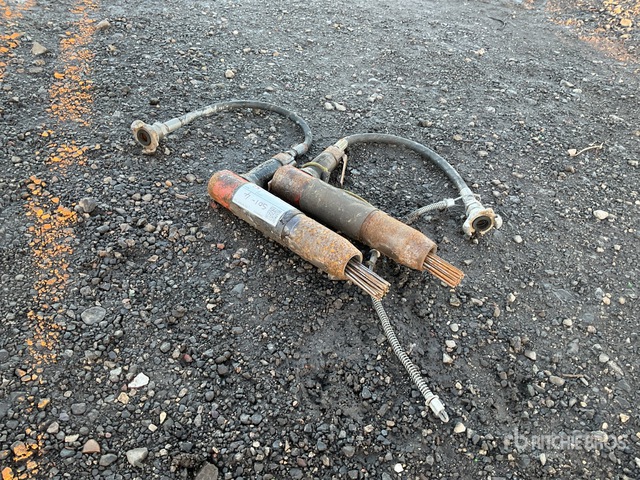 Quantity of (2) Pneumatic Needle Guns | Ritchie Bros. Auctioneers