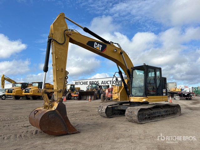 2018 Cat 325F L CR Tracked Excavator | Ritchie Bros. Auctioneers