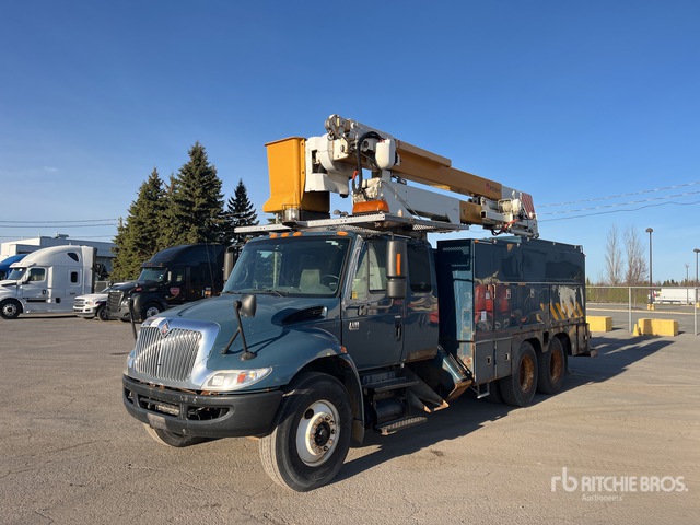 Posi-Plus 400-46-R 46 ft on 2005 International 4400 6x4 Extended Cab ...