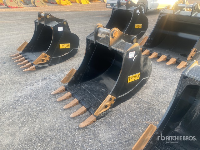 Trojan 120CL 36 in Digging Excavator Bucket - Fits 65mm Cat 311/312/313 ...