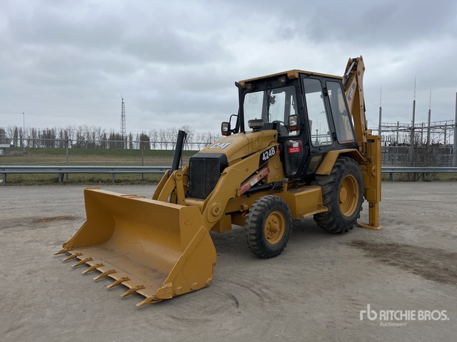 Cat 424B 4x2 Backhoe Loader | Ritchie Bros. Auctioneers
