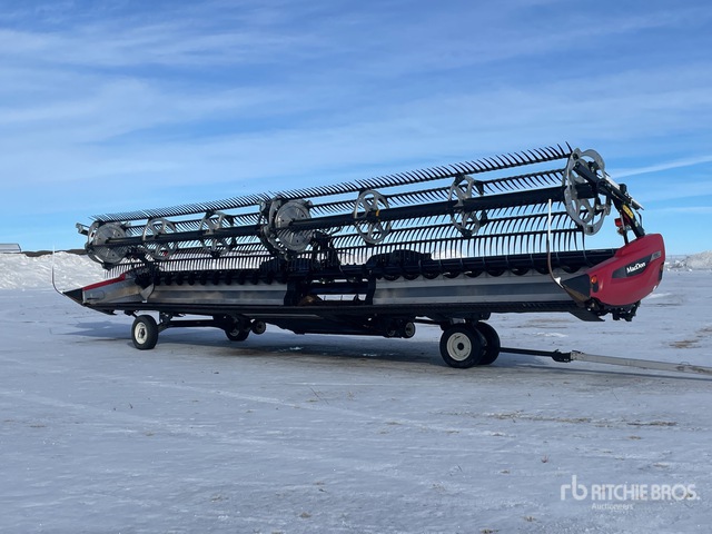 2021 MacDon FD240 40 ft Flex Draper Combine Header | Ritchie Bros ...