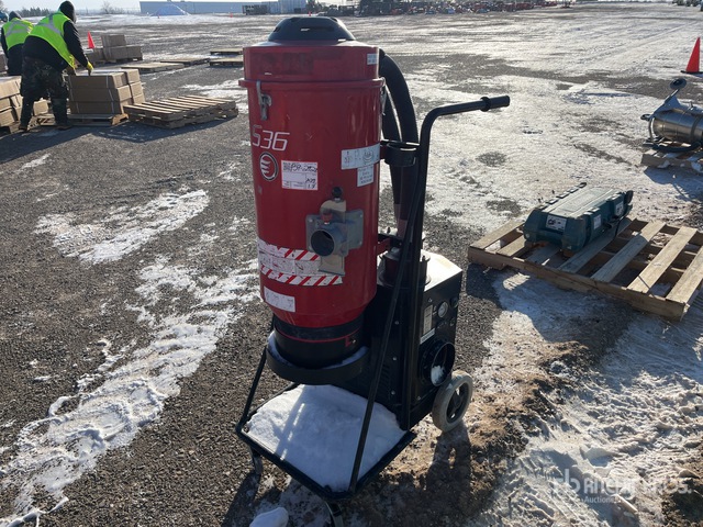Pullman Ermator S-36 dust extractor | Ritchie Bros. Auctioneers