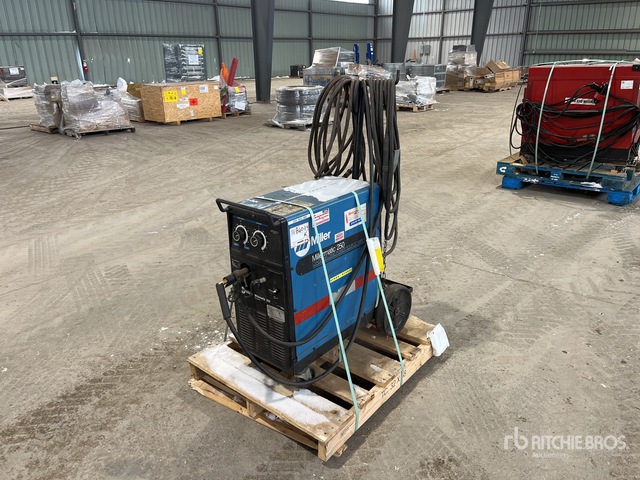 Miller Millermatic 250 200 A Mobile MIG Electric Welder | Ritchie Bros ...