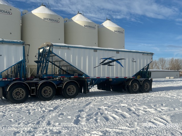 2009 Prestige Lode King 30 ft T/A Super B-Train Pup Grain Trailer ...
