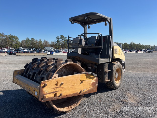 2014 Volvo SD75 Compactador Pata de Cabra (Inoperable) | Ritchie Bros ...