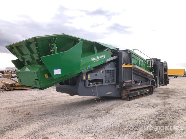 McCloskey R155 Screens transport quote to Bechtelsville, PA. VeriTread ...