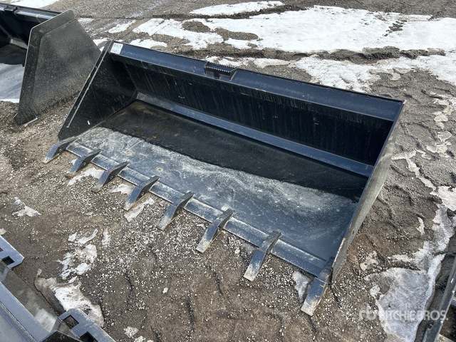 80 in Skid Steer Bucket | Ritchie Bros. Auctioneers