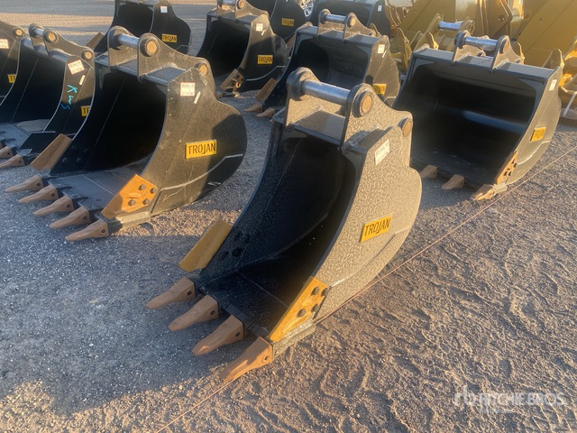 Trojan 120CL 24 in Digging Excavator Bucket - Fits 65mm Cat 311/312/313 ...