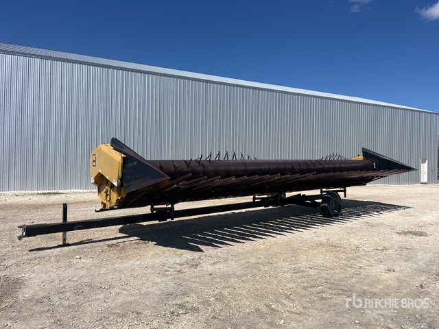 1999 Cat G30 30 ft Sunflower Rigid Combine Header | Ritchie Bros ...