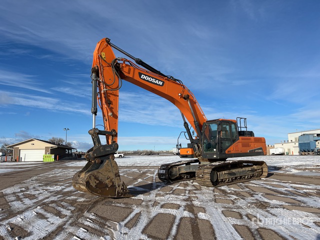 2020 Doosan DX350LC-5 Tracked Excavator | Ritchie Bros. Auctioneers