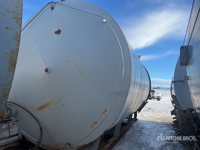 1993 GLM Tanks and Equipment 400 bbl Skid Mounted Steel Tank | Ritchie ...