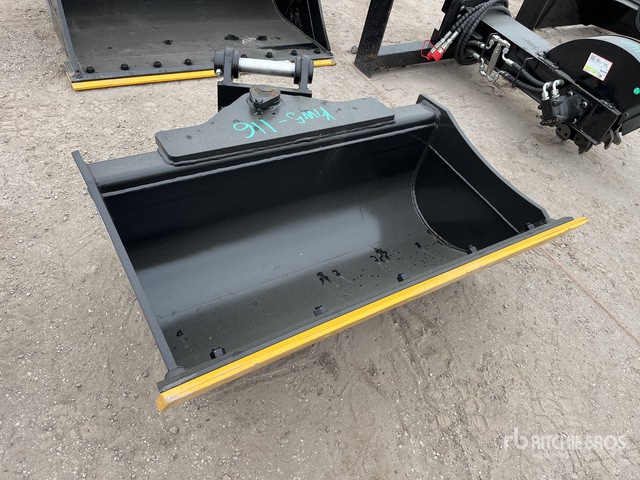 Trojan 42 in Tilting Excavator Bucket - Fits Cat 305, 305.5 Komatsu PC45/50/55 Hyundai R55 ...