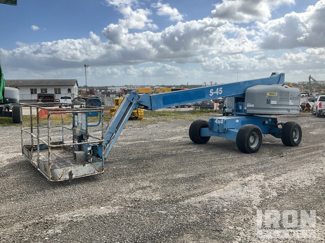 2012 Genie S-45 4WD Gasoline Telescopic Boom Lift | Ritchie Bros. Auctioneers