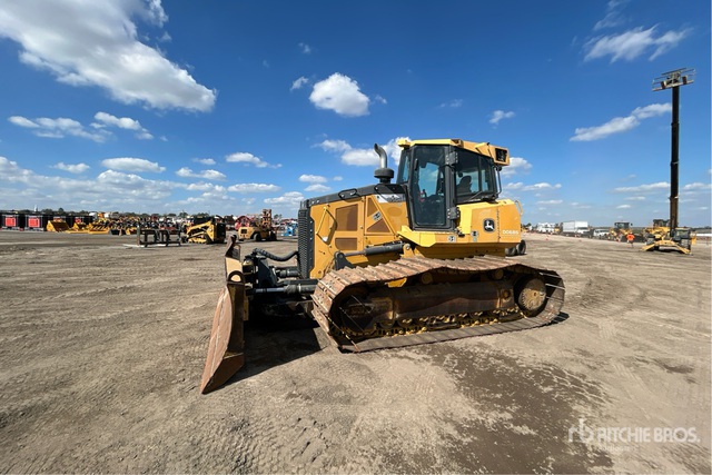 2017 John Deere 850K LGP Crawler Dozer | Ritchie Bros. Auctioneers