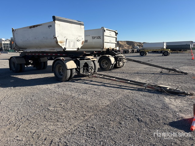 2001 Reliance T/A Turntable Transfer Trailer | Ritchie Bros. Auctioneers