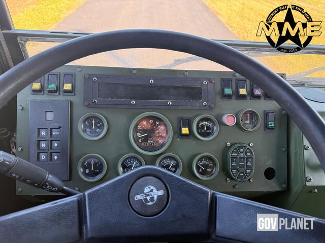 2003 Stewart & Stevenson M1078A1 4X4 LMTV 2 1/2 Ton Military Cargo . in ...