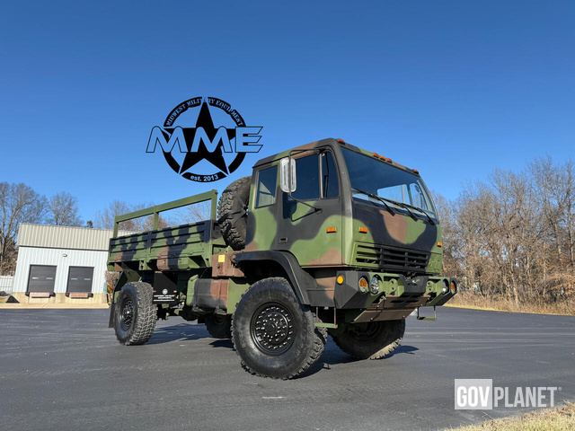 2003 Stewart & Stevenson M1078A1 4X4 LMTV 2 1/2 Ton Military Cargo . in ...