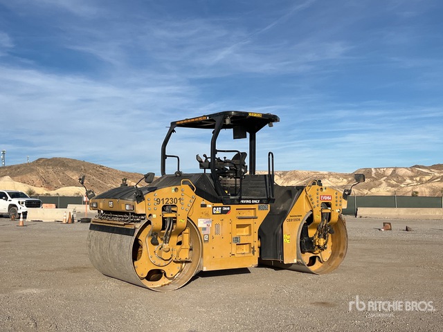 2016 Cat CB64B Double Drum Roller | Ritchie Bros. Auctioneers