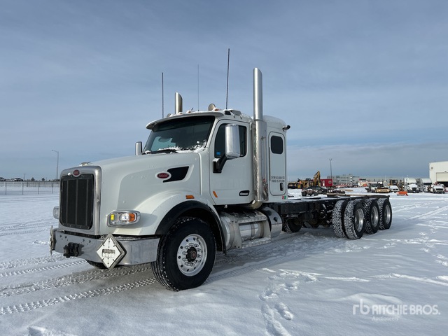 2015 Peterbilt 567 8x6 Sleeper Cab and Chassis | Ritchie Bros. Auctioneers