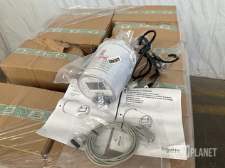 Surplus (46) Schneider Electric Square D ION8650 Energy & Power Quality ...