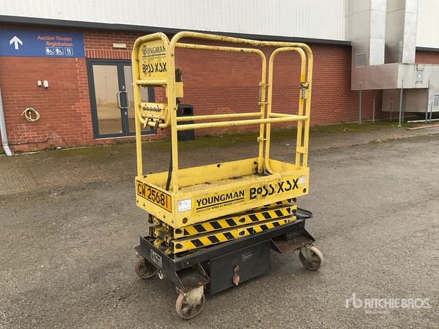 2015 Youngman Boss X3X Electric Elevador de tijera (Inoperable ...
