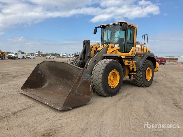 2015 Volvo L110H Wheel Loader | Ritchie Bros. Auctioneers